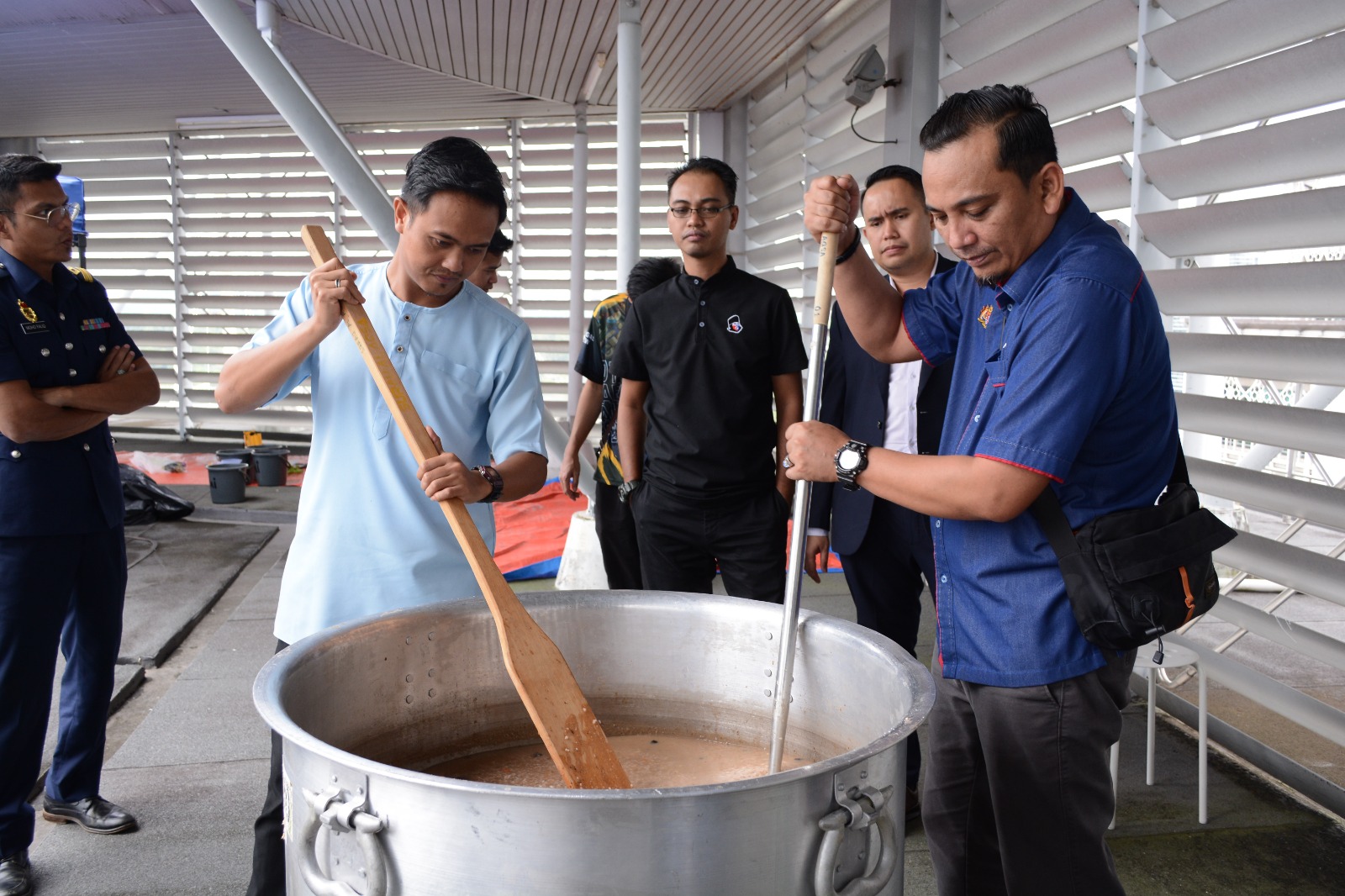 Program Memasak dan Agihan Bubur Lambuk Sempena Bulan Ramadhan Tahun ...
